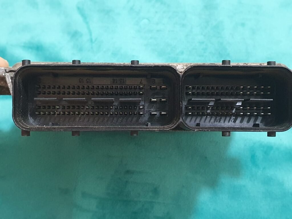 Ecu SIM2K-140 39102-25700/5WY4260D PLUG&PLAY – ECUSAFEZONE